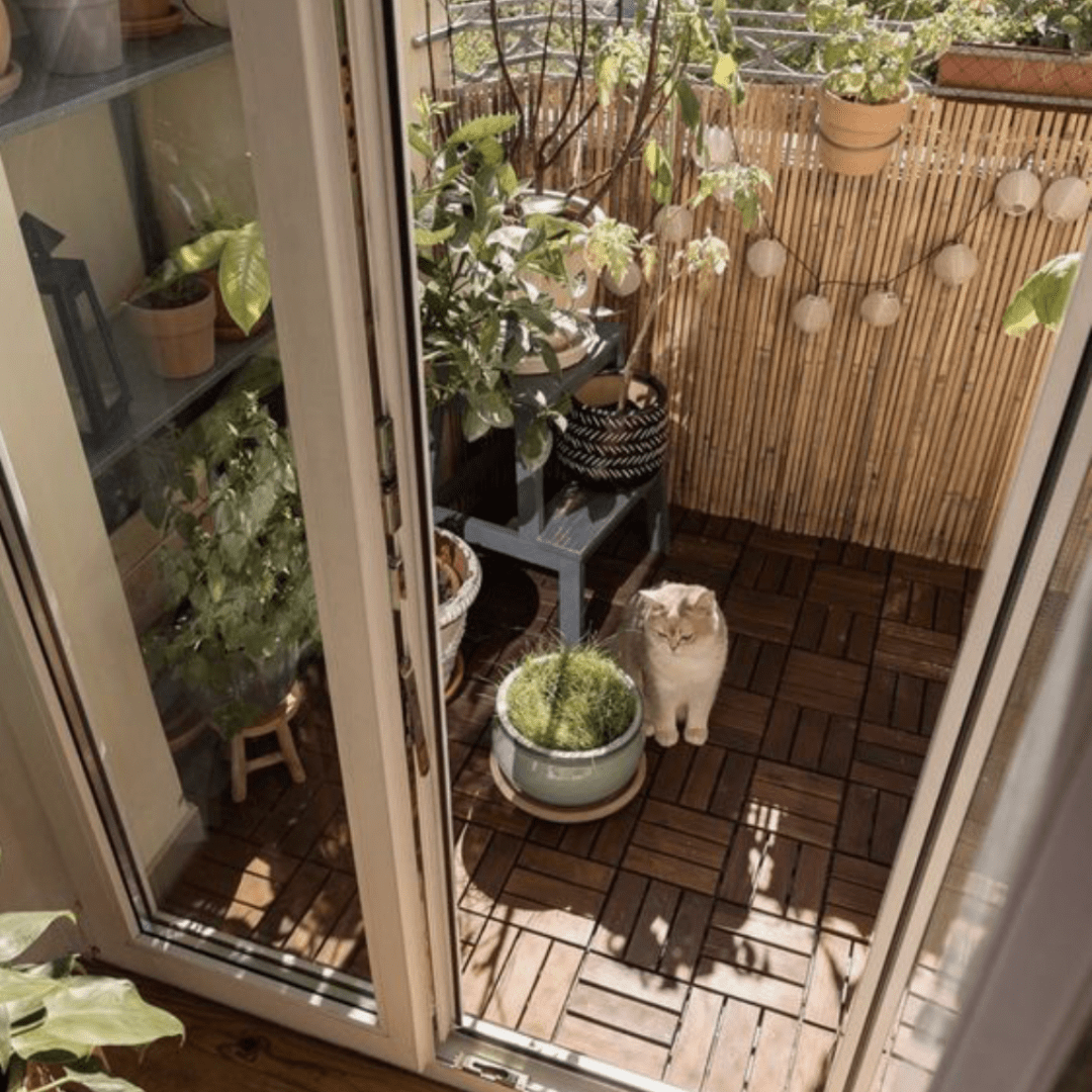 9 Beautiful Small Balcony Ideas To Recreate