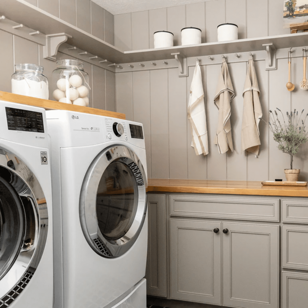 10 Smart Laundry Room Designs For An Organized Space